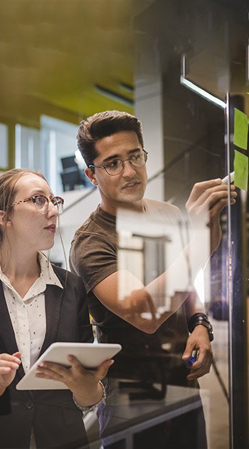 A Strategic Global Partnership to Combat Dynamic Financial Crime - Co-branded e-book